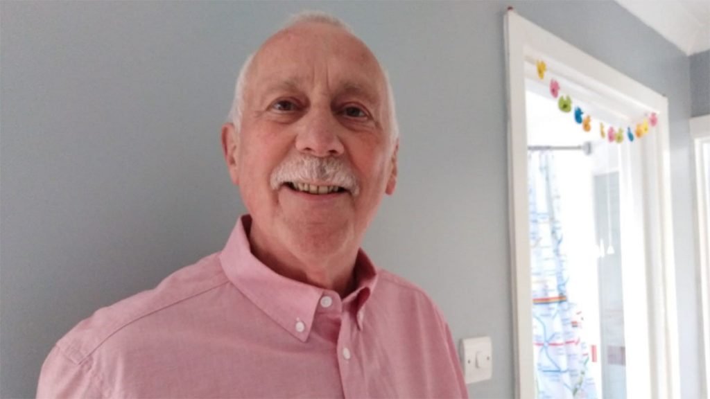 Bernie Buck wins the Cherriman Award - Swim England East Region